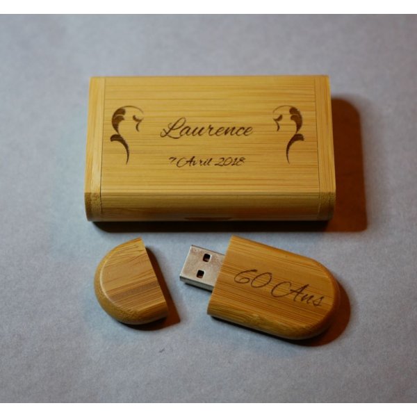 Clé Usb 32 Go bois bambou dans coffret ) personnaliser